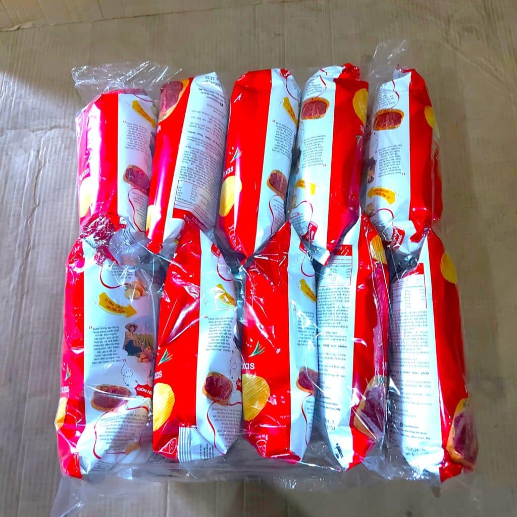 Lay's Wavy Potato Chips Texas Tenderloin Steak Flavor 30g X 160 ...