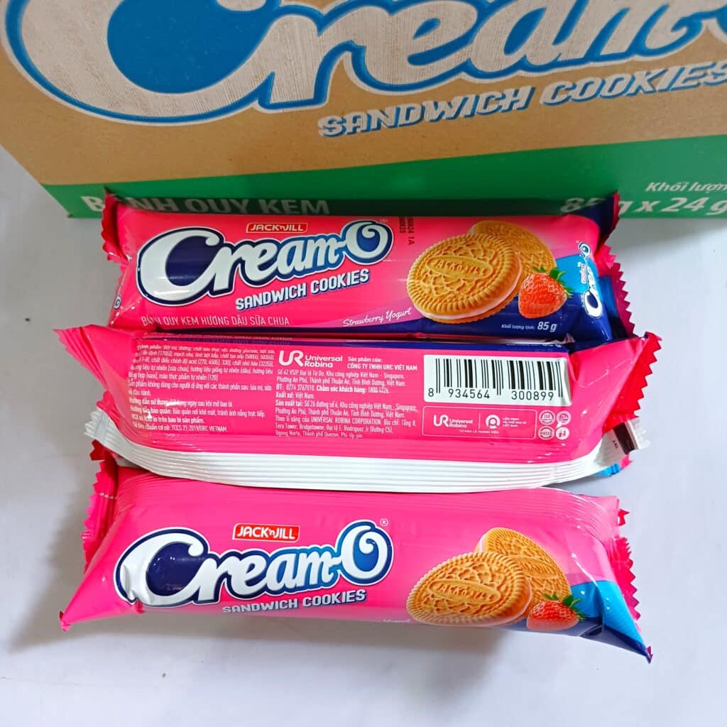 Cream O Cookie Sandwich Strawberry Yoghurt Cream 85g Wholesale Exporter ...